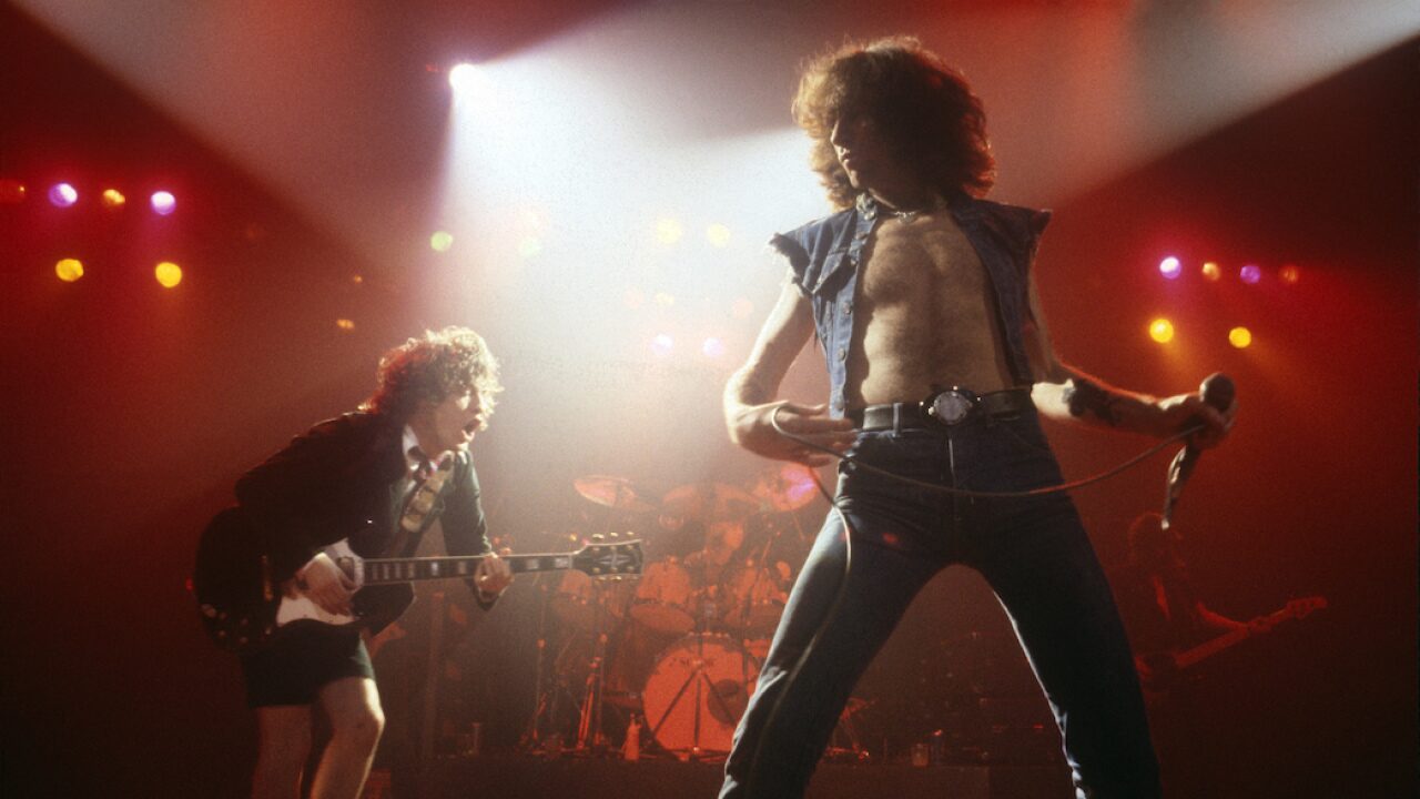 Revelan Reparto Para Concierto En Homenaje A Bon Scott | ONTHEROCK CHILE OFICIAL
